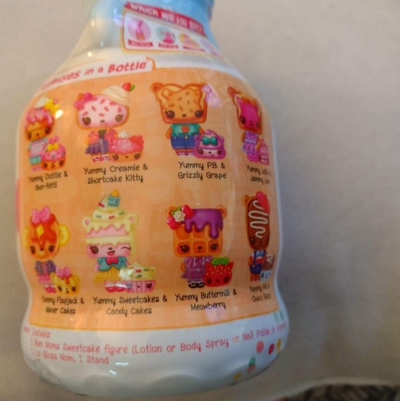 Num Noms | Toys | Num Noms Surprises In A Bottle | Poshmark